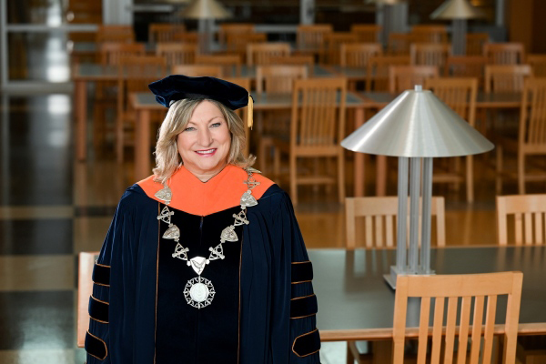 UTC to hold investiture ceremony for Chancellor Lori Bruce | UTC News